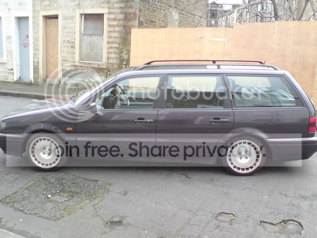 My passat B4 estate New Wheels - UKPassats